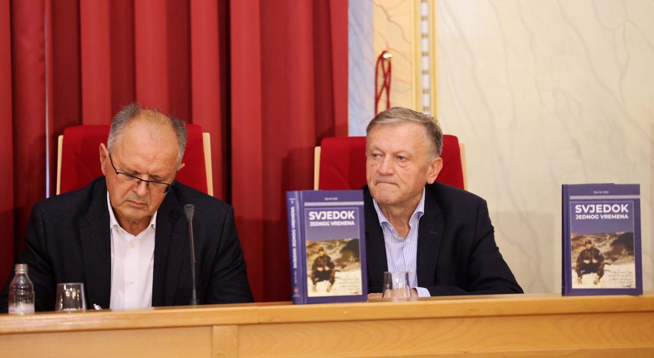 Predstavljena knjiga „Svjedok jednog vremena“ autora generala Ilije ...