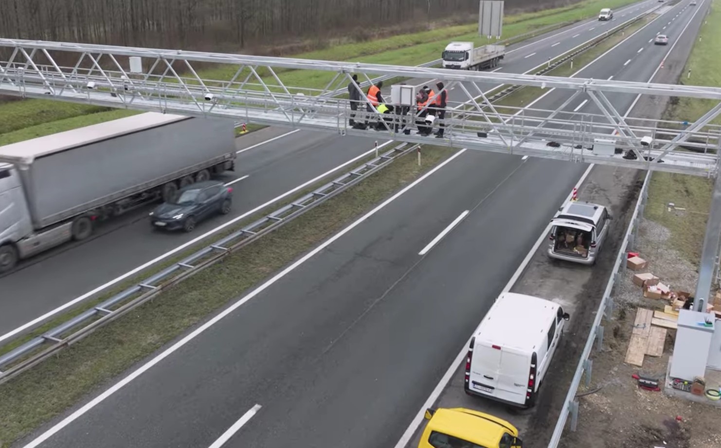 Postavljen prvi portal za novi sustav naplate cestarine -Crolibertas ...